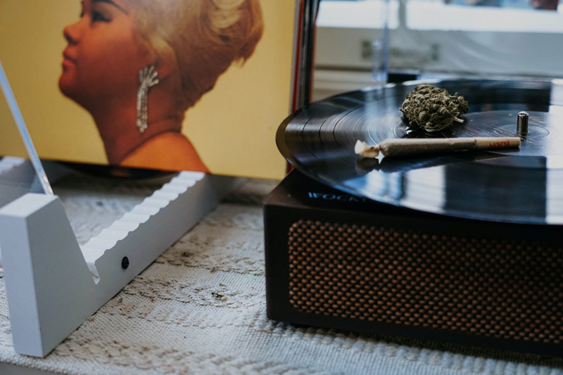 Tuning In: Choosing the Right Music to Listen to When Using Cannabis